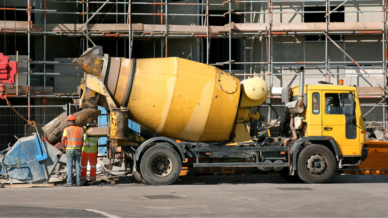 Regulator targets heavy vehicle safety in construction industry - The ...
